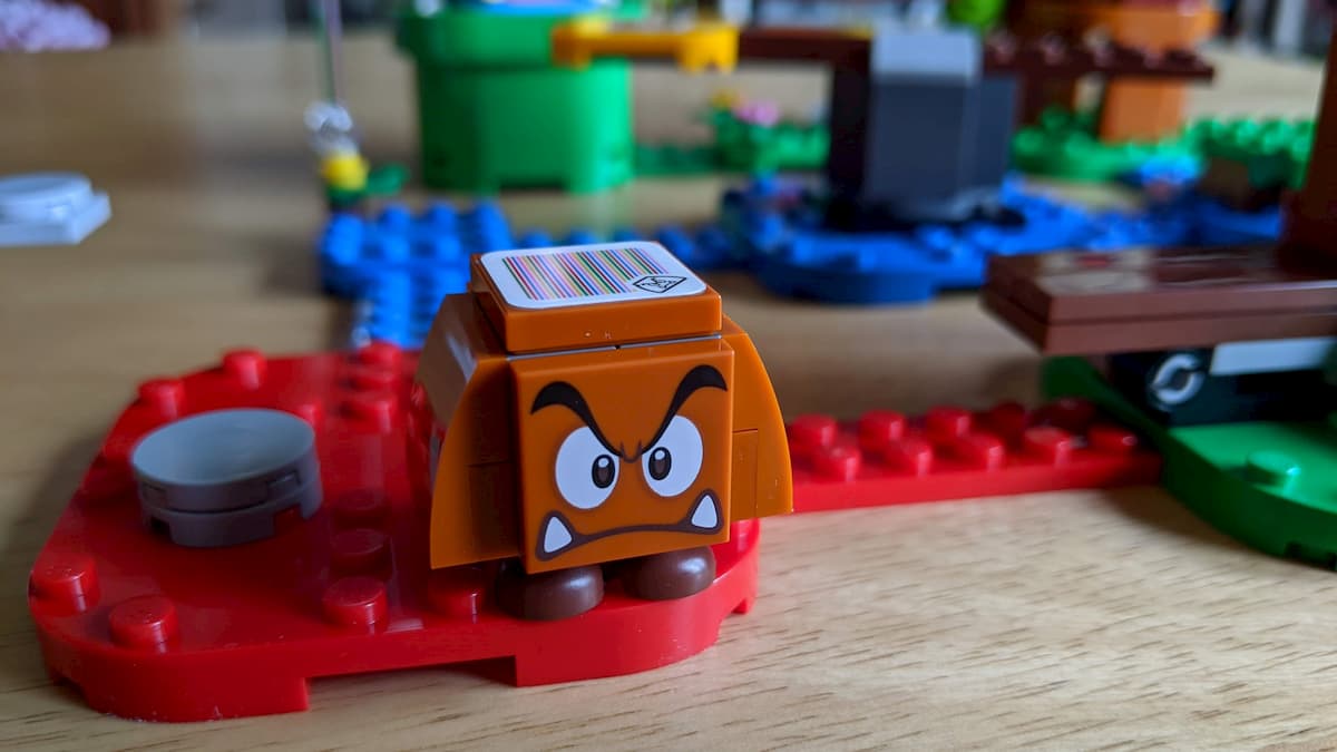LEGO 71360 Adventures With Mario Starter Course Review - That Brick Site