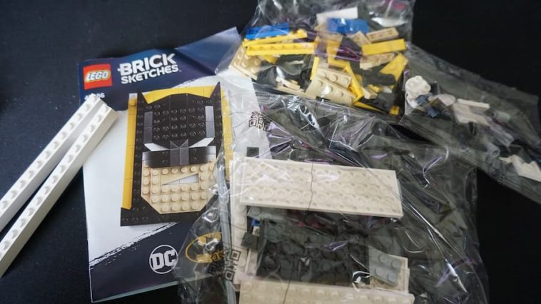 LEGO Brick Sketches 40386 Batman Review - That Brick Site