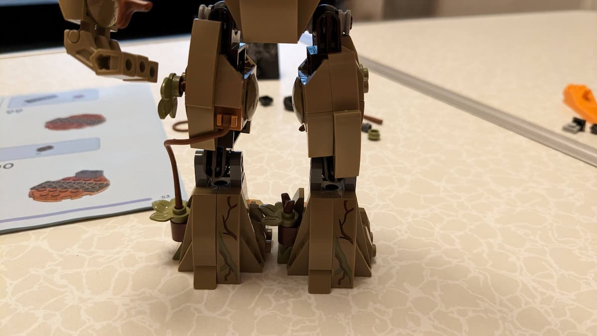 LEGO Marvel 76217 I am Groot Review - That Brick Site