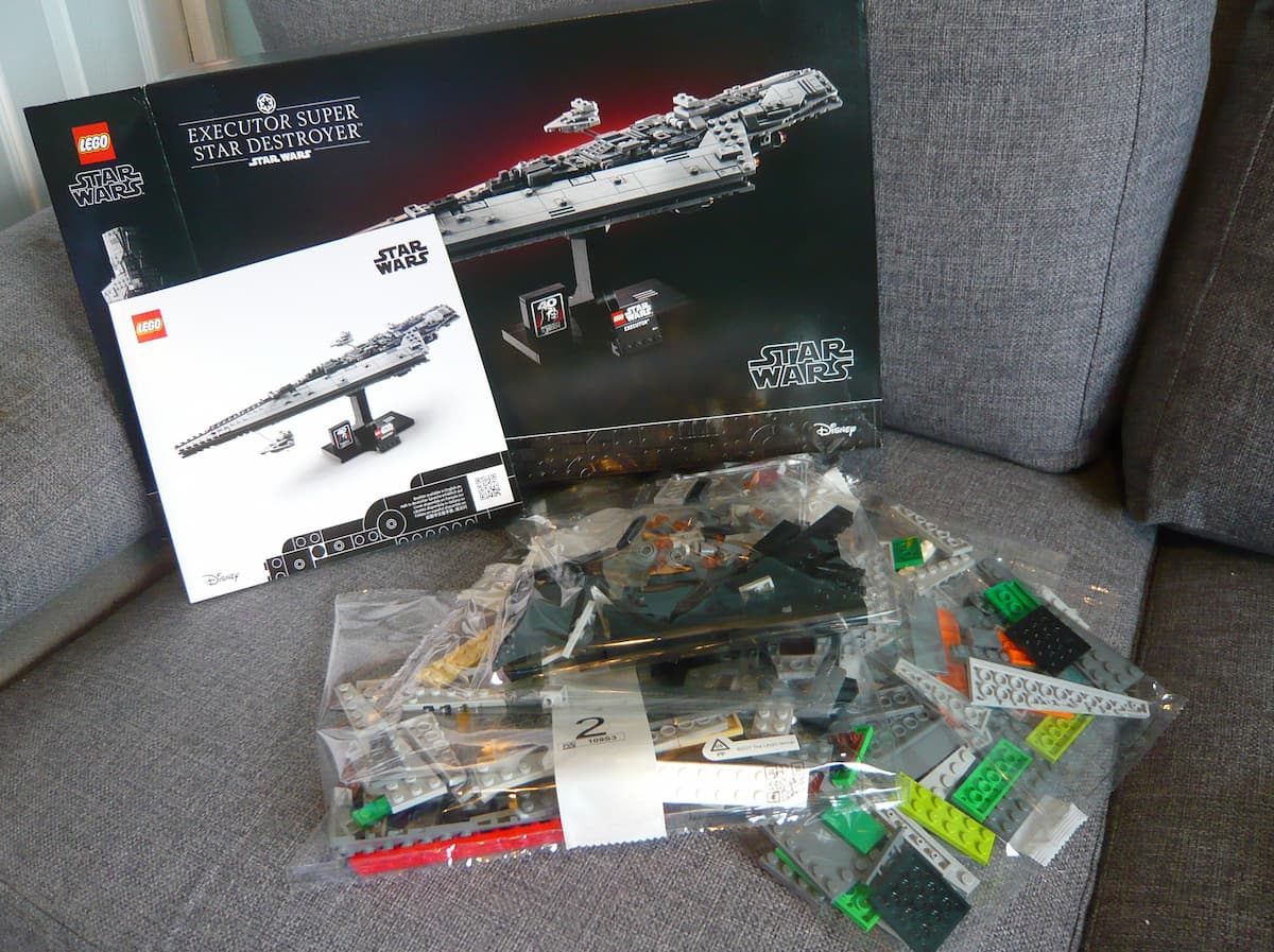 LEGO Star Wars 75356 Executor Super Star Destroyer Review