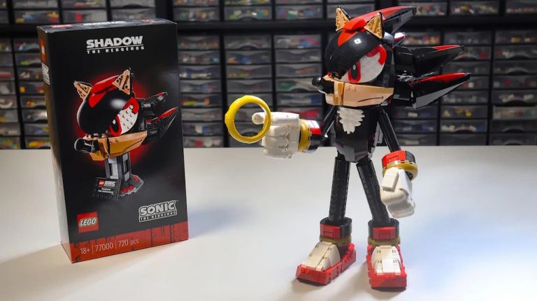 A talented builder gives Lego's Shadow the Hedgehog a body - That Brick ...