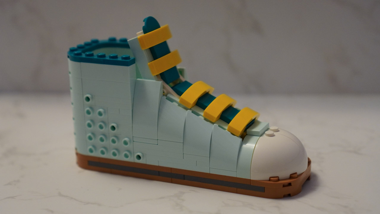Lego Creator 3-in-1 31148 Retro Roller Skate review - That Brick Site