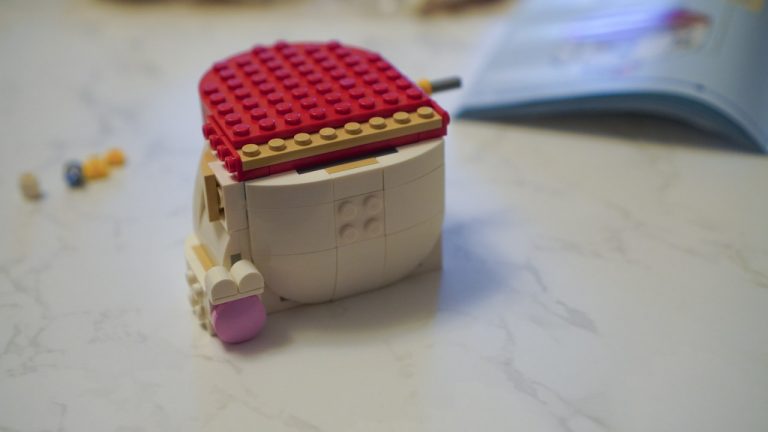Lego 40813 Lucky Cat review - That Brick Site