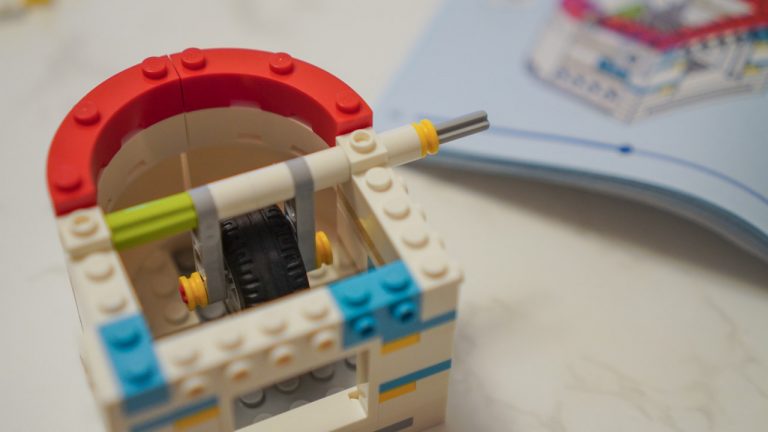 Lego 40813 Lucky Cat review - That Brick Site